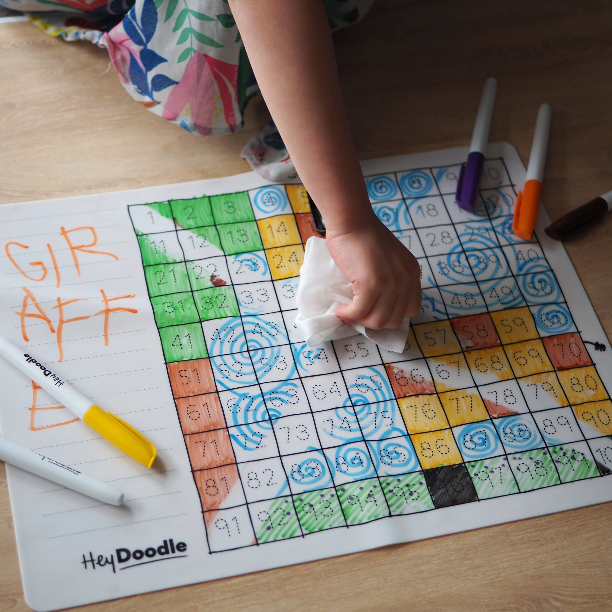 Hey Doodle - 100 Squares Reusable Coloring Mat | Nesk Kids